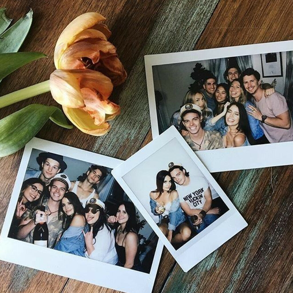 Custom Polaroids - Customized Printing Services - Aprints.pk